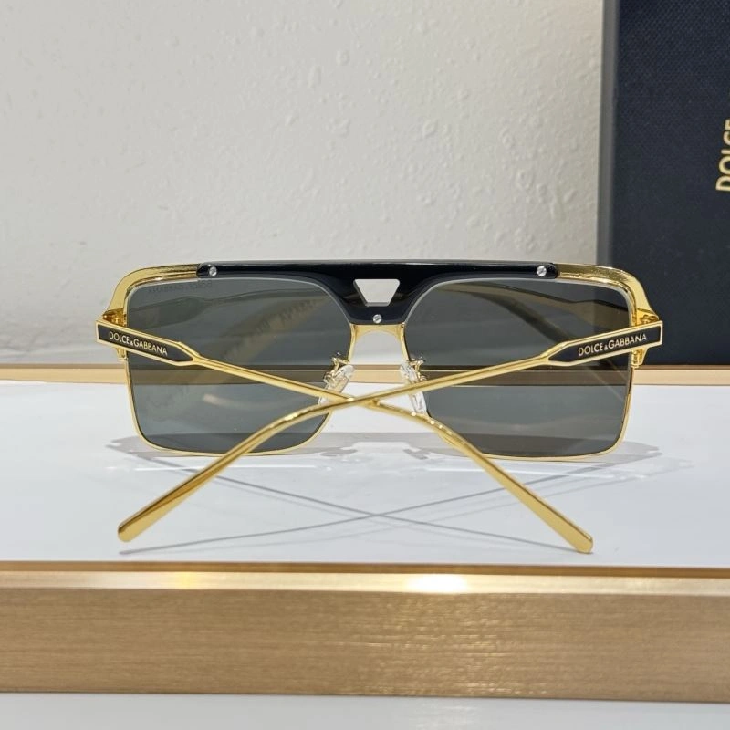 Brand-authenticated Dolce Gabbana Sunglasses