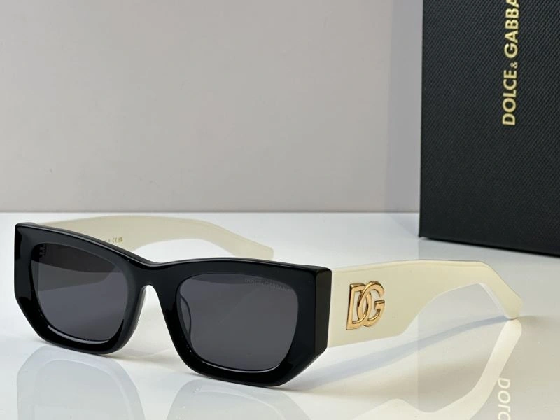 Brand-authenticated Dolce Gabbana Sunglasses
