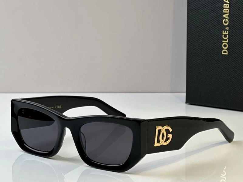 Brand-authenticated Dolce Gabbana Sunglasses