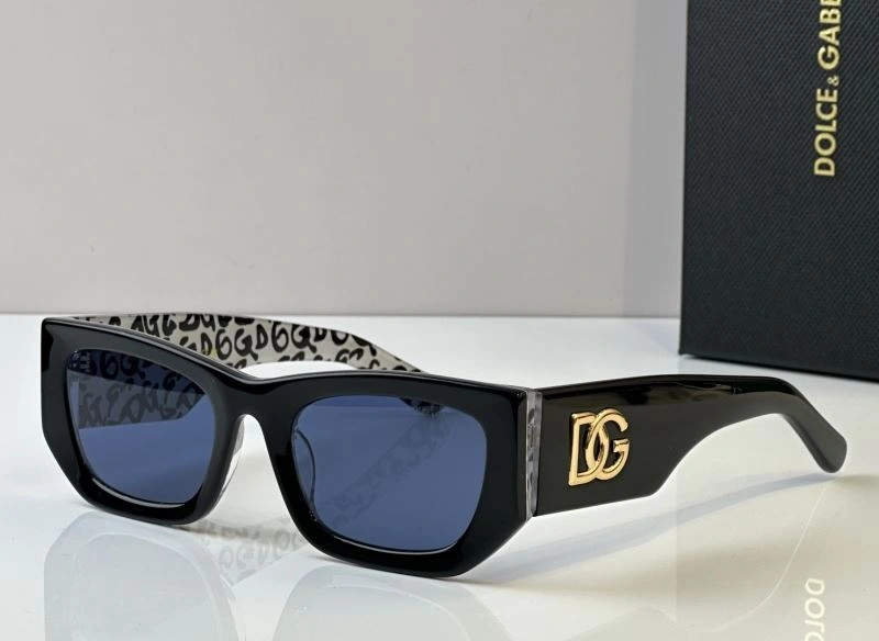 Brand-authenticated Dolce Gabbana Sunglasses