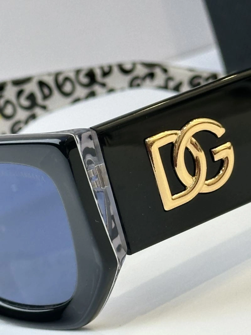 Brand-authenticated Dolce Gabbana Sunglasses