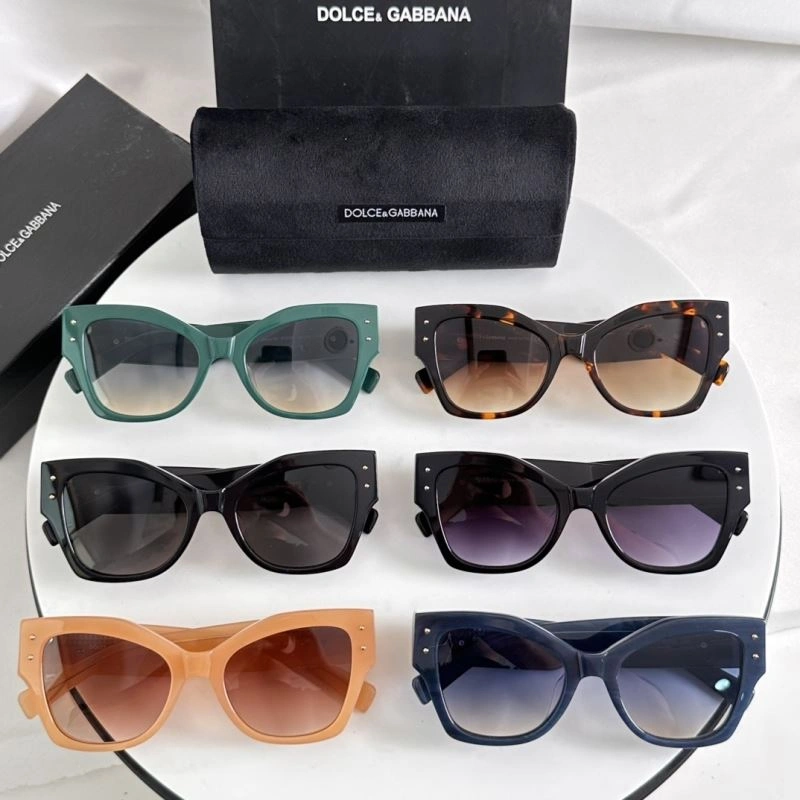 Brand-authenticated Dolce Gabbana Sunglasses