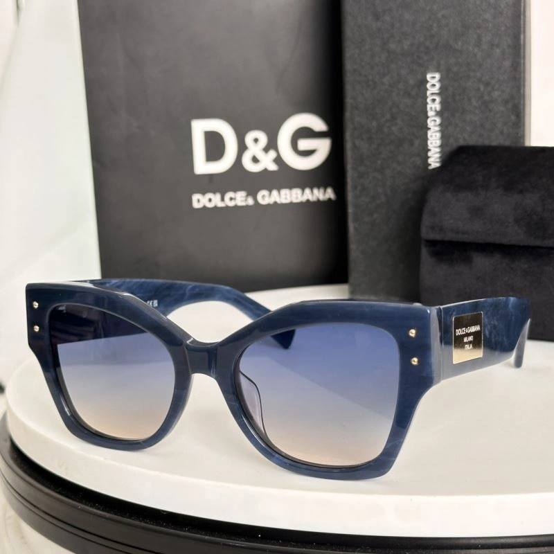 Brand-authenticated Dolce Gabbana Sunglasses
