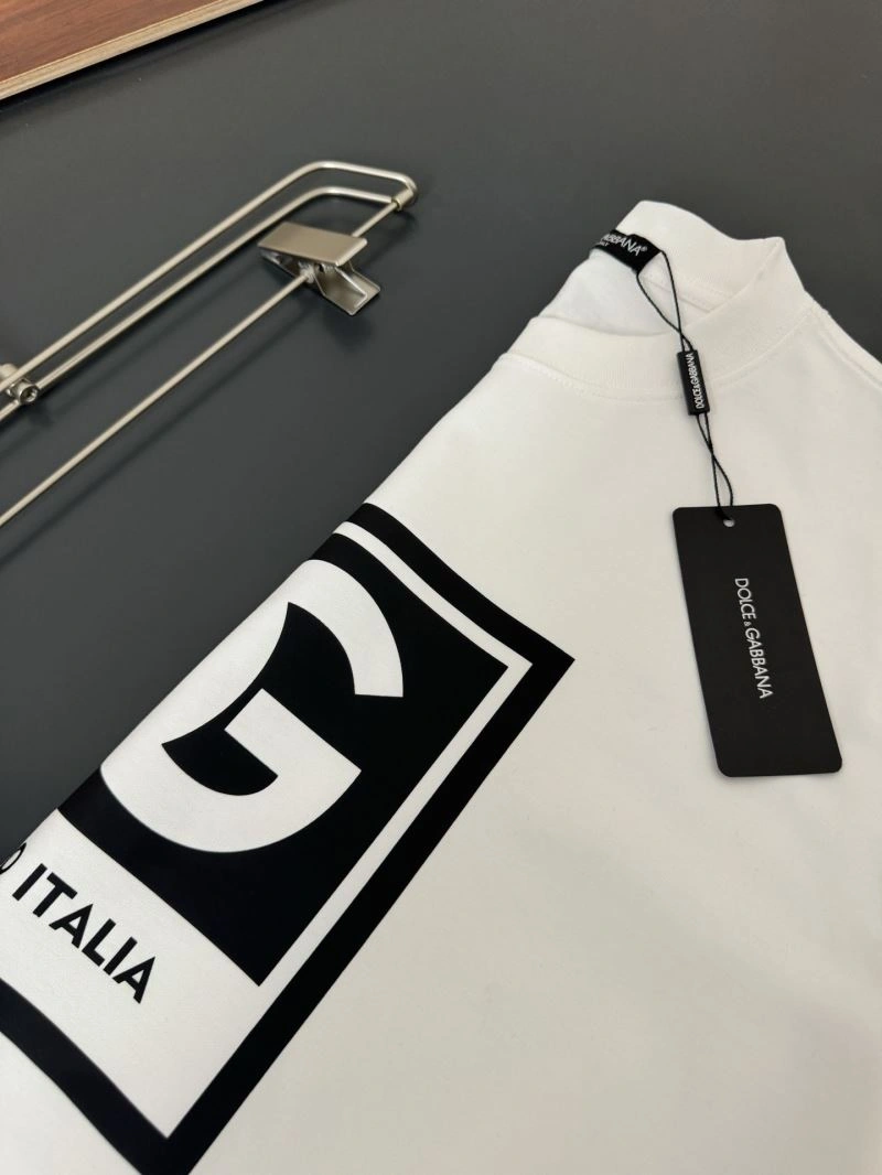 Bargain Dolce Gabbana T-Shirts