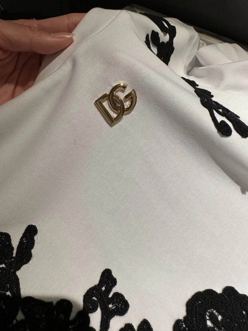 Affordable Dolce Gabbana T-Shirts