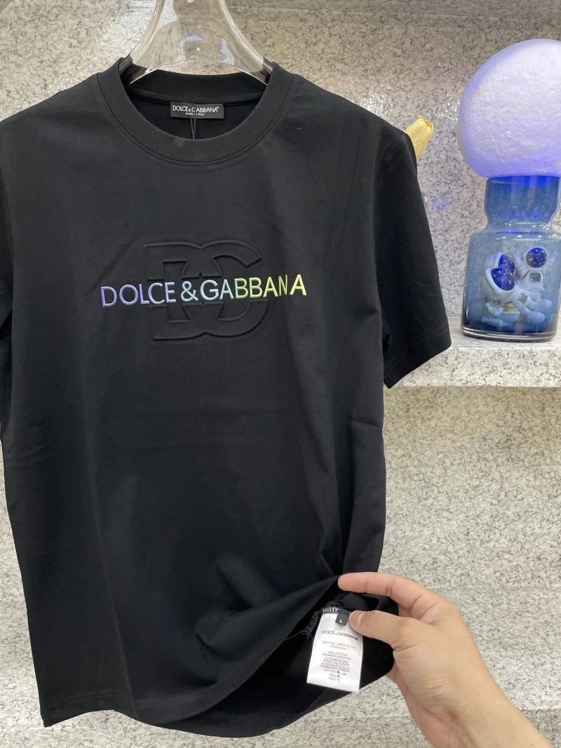 Indistinguishable Dolce Gabbana T-Shirts