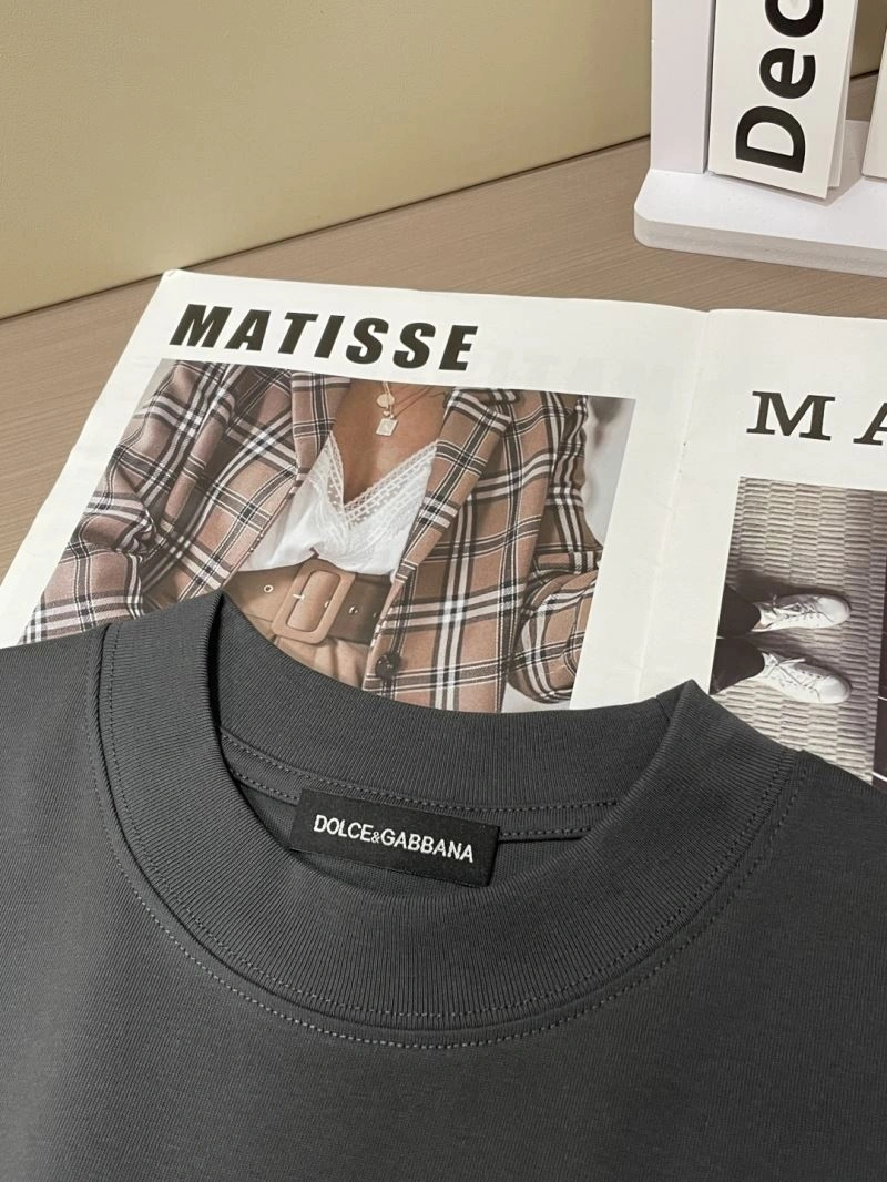 Inexpensive Dolce Gabbana T-Shirts