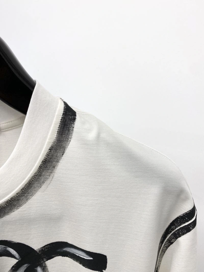 Value-priced Dolce Gabbana T-Shirts