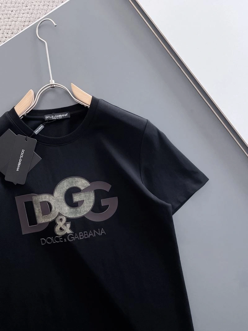 Value-priced Dolce Gabbana T-Shirts
