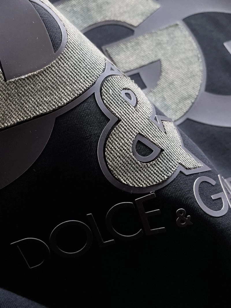 Value-priced Dolce Gabbana T-Shirts
