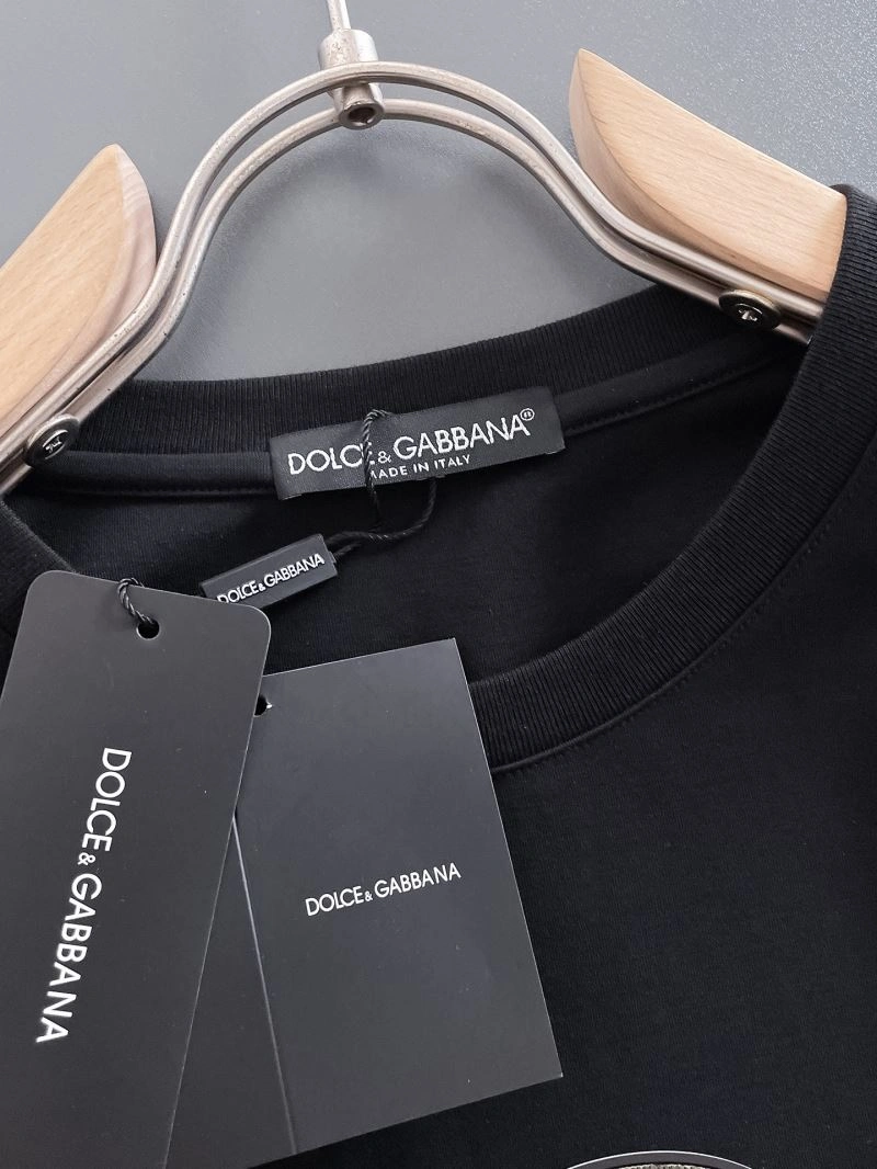 Value-priced Dolce Gabbana T-Shirts