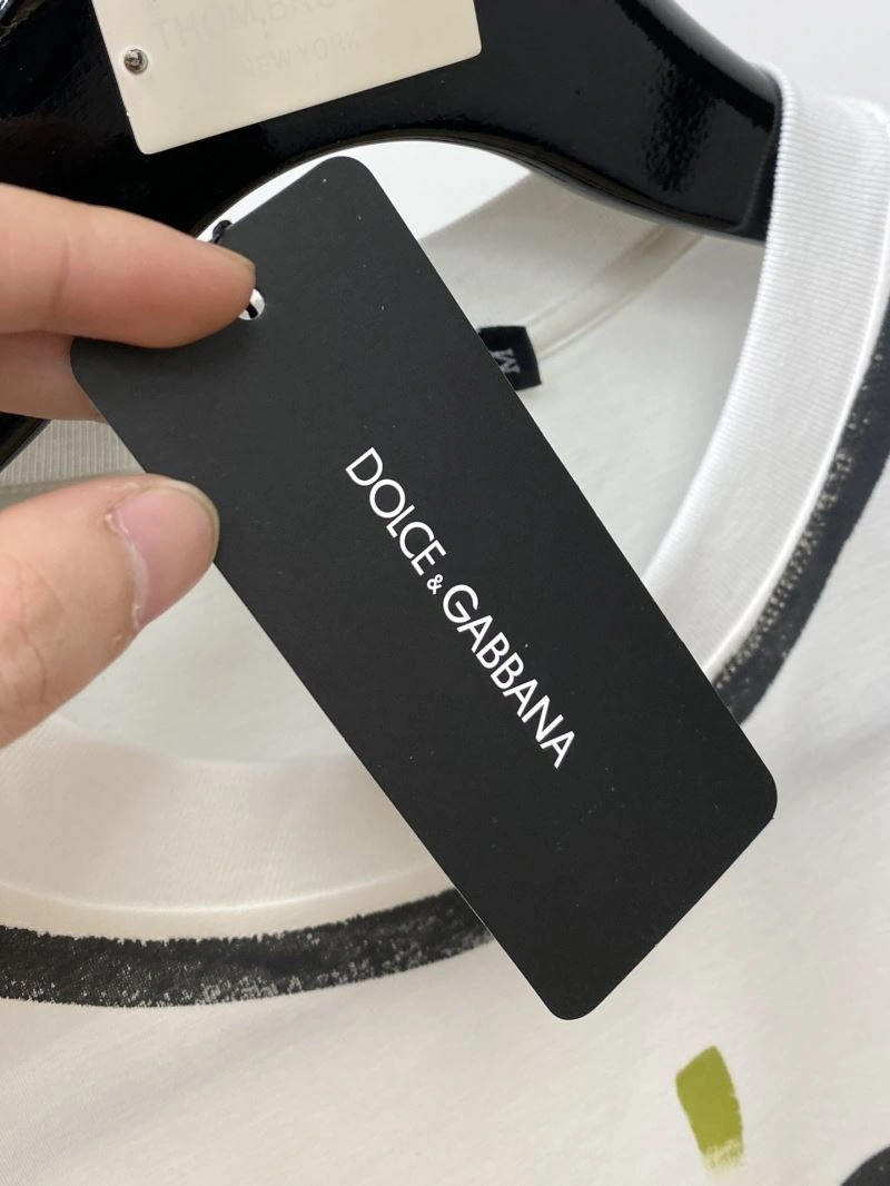 Accurate model Dolce Gabbana T-Shirts
