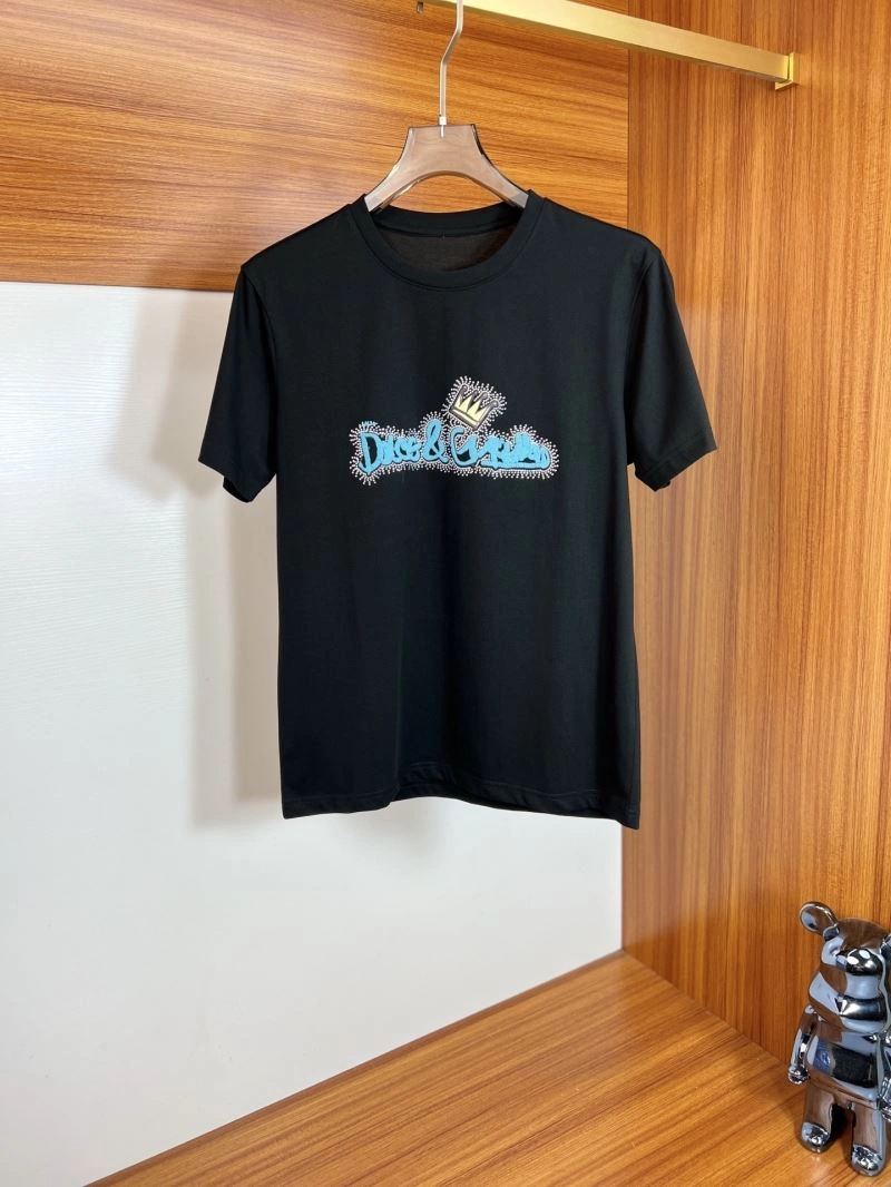 Accurate model Dolce Gabbana T-Shirts