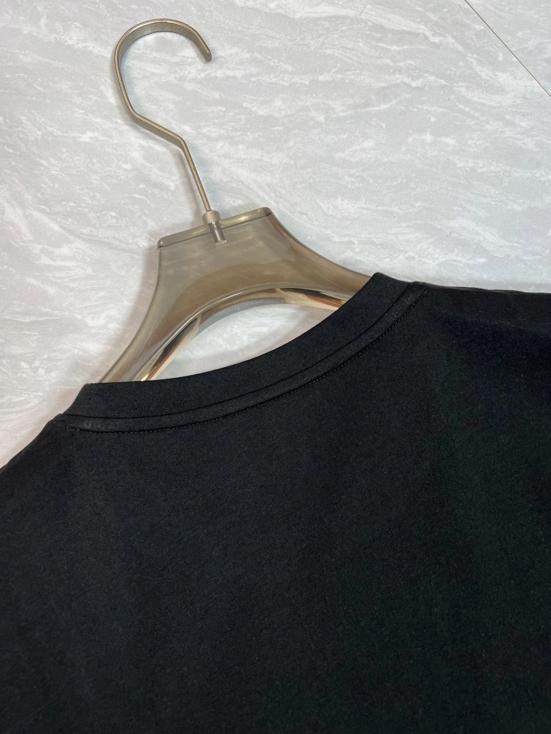 Accurate model Dolce Gabbana T-Shirts
