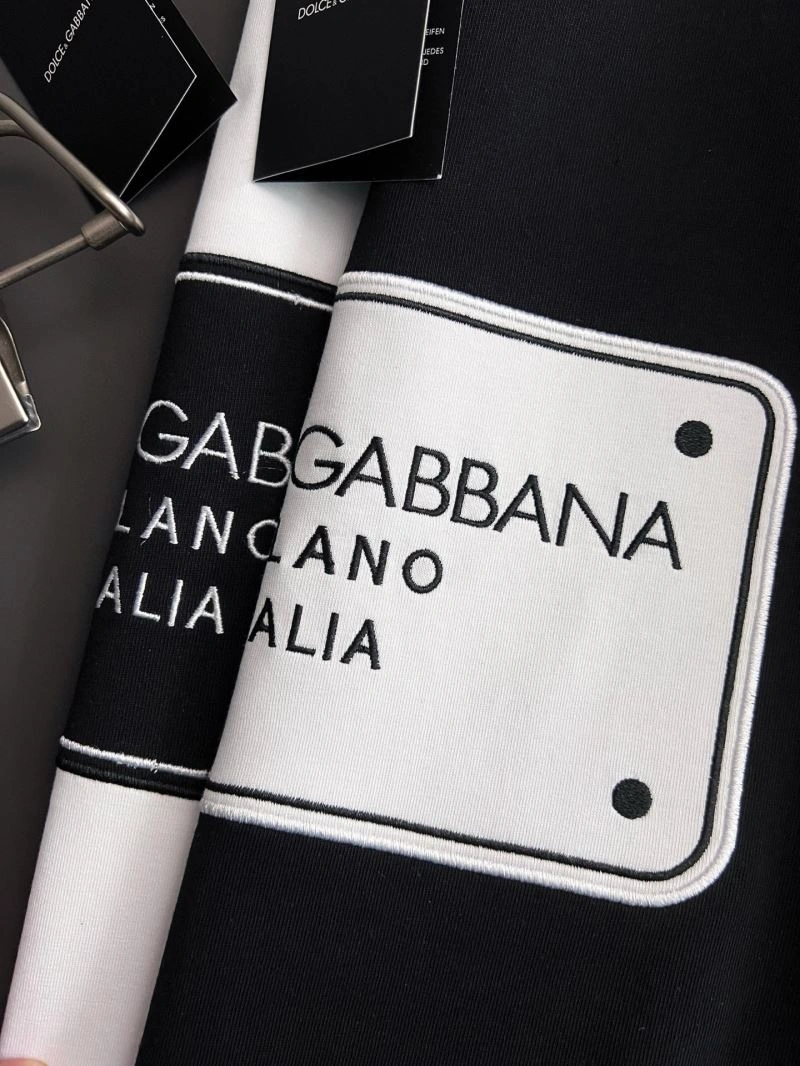 Indistinguishable Dolce Gabbana T-Shirts