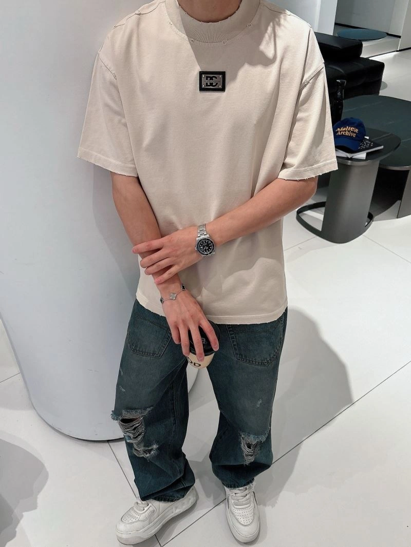 Bargain Dolce Gabbana T-Shirts