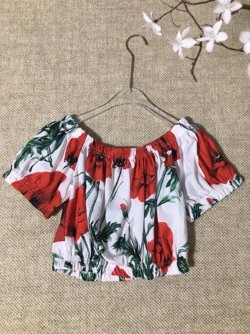 Value-priced Dolce Gabbana T-Shirts