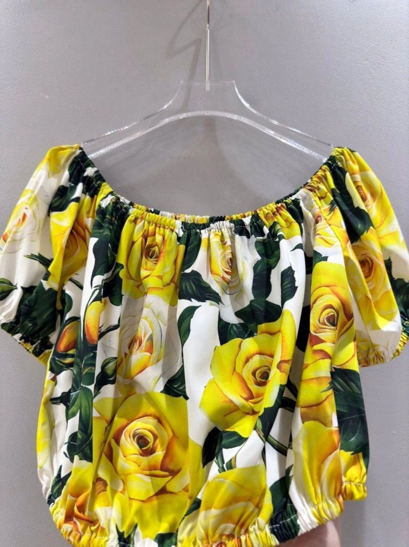 Cut-rate Dolce Gabbana T-Shirts