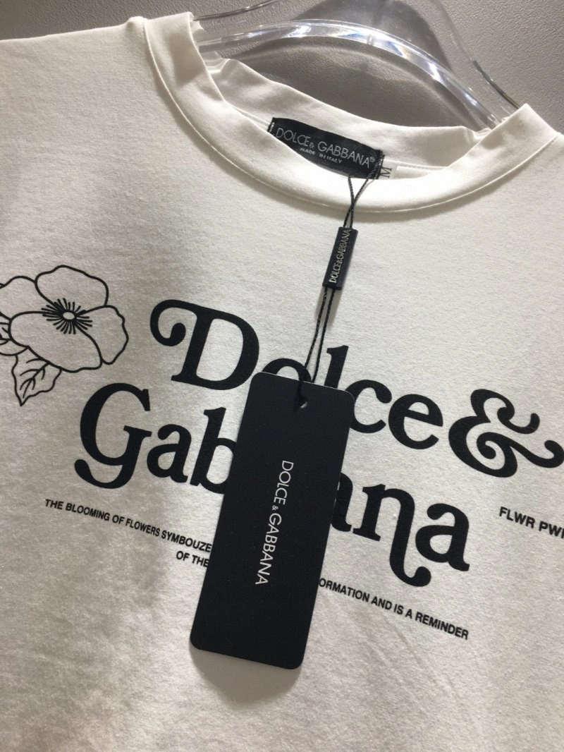 Bargain Dolce Gabbana T-Shirts