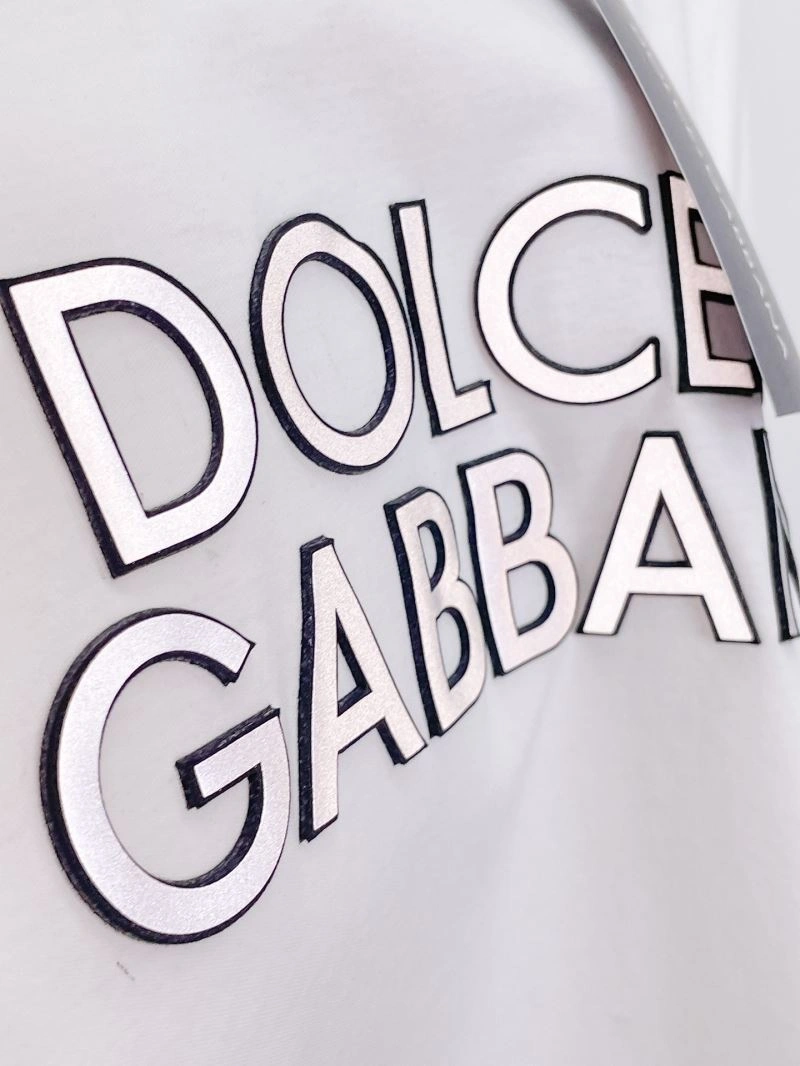 Value-priced Dolce Gabbana T-Shirts