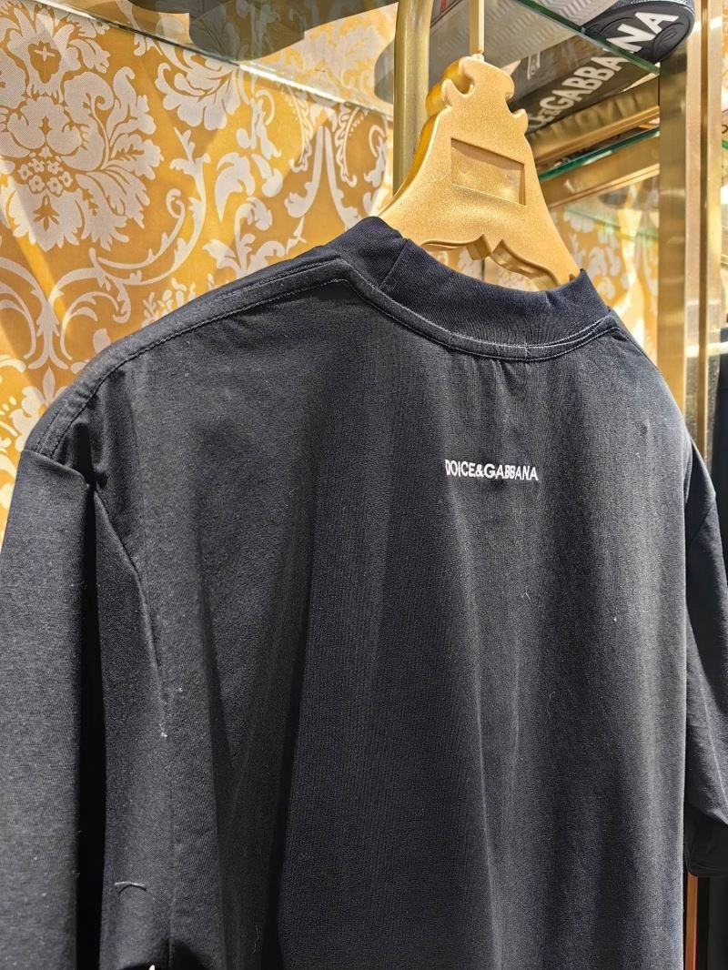 Bargain Dolce Gabbana T-Shirts