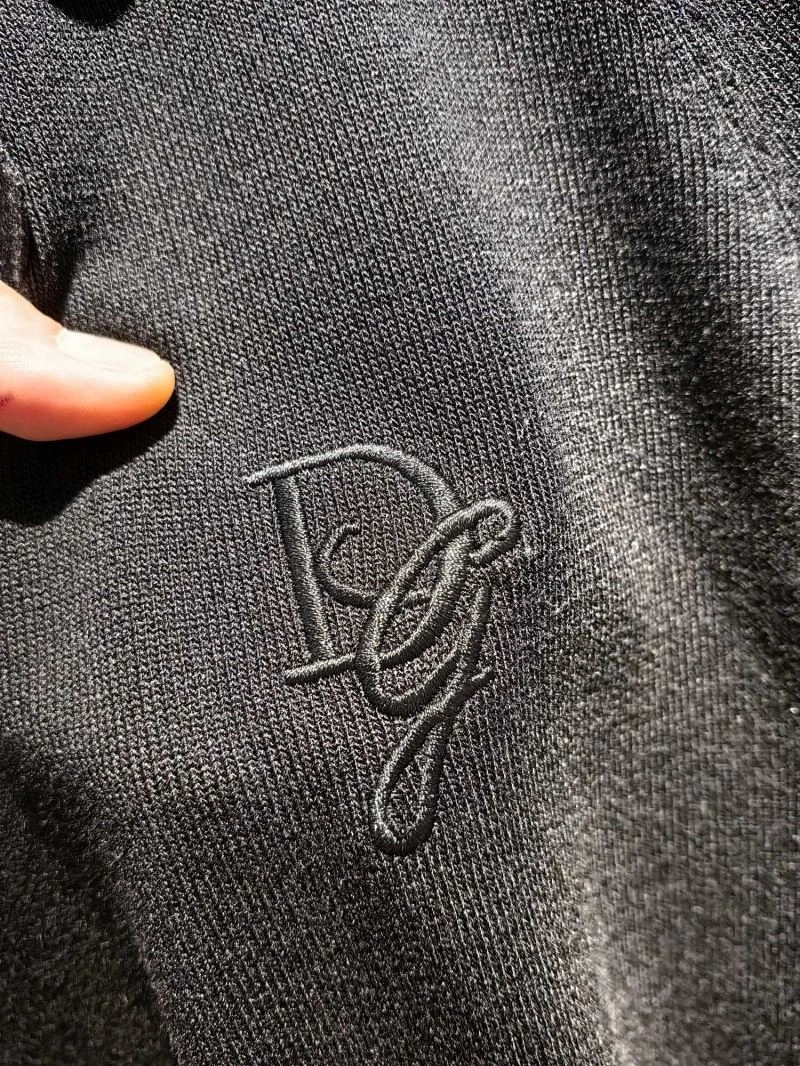 Value-priced Dolce Gabbana T-Shirts