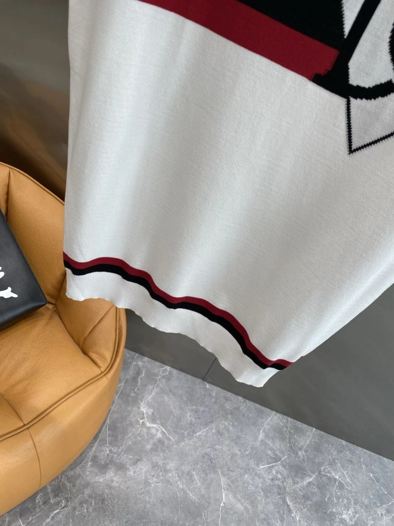 Value-priced Dolce Gabbana T-Shirts