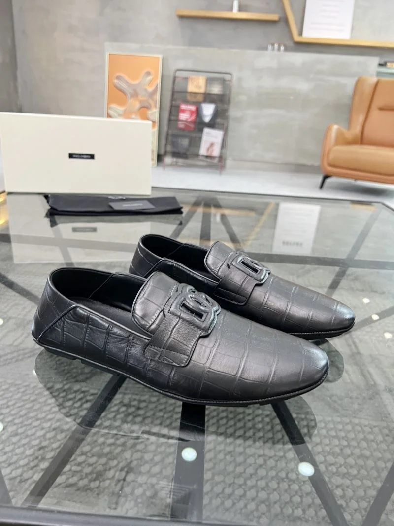 Value-priced Dolce Gabbana Tods Shoes