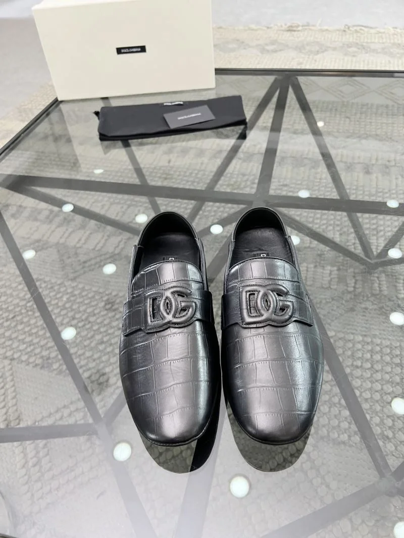 Value-priced Dolce Gabbana Tods Shoes