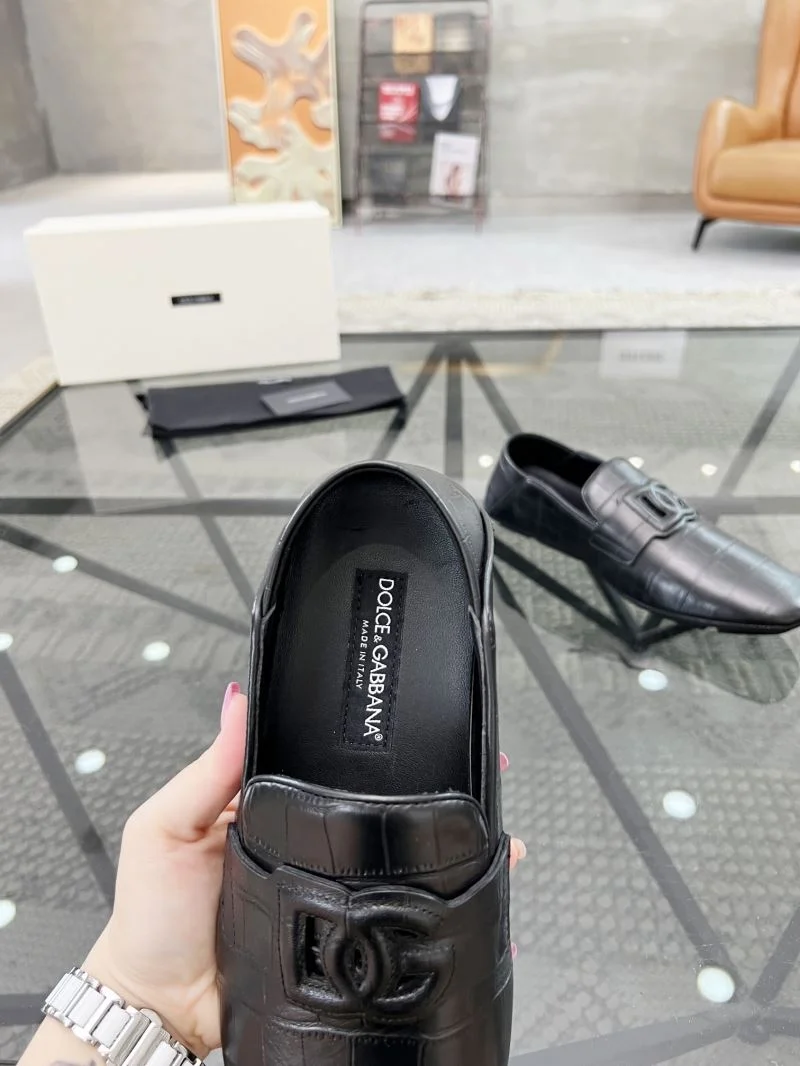 Value-priced Dolce Gabbana Tods Shoes