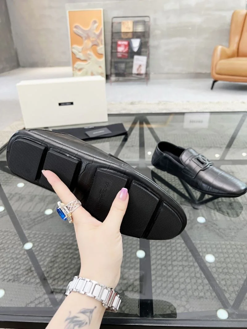 Value-priced Dolce Gabbana Tods Shoes