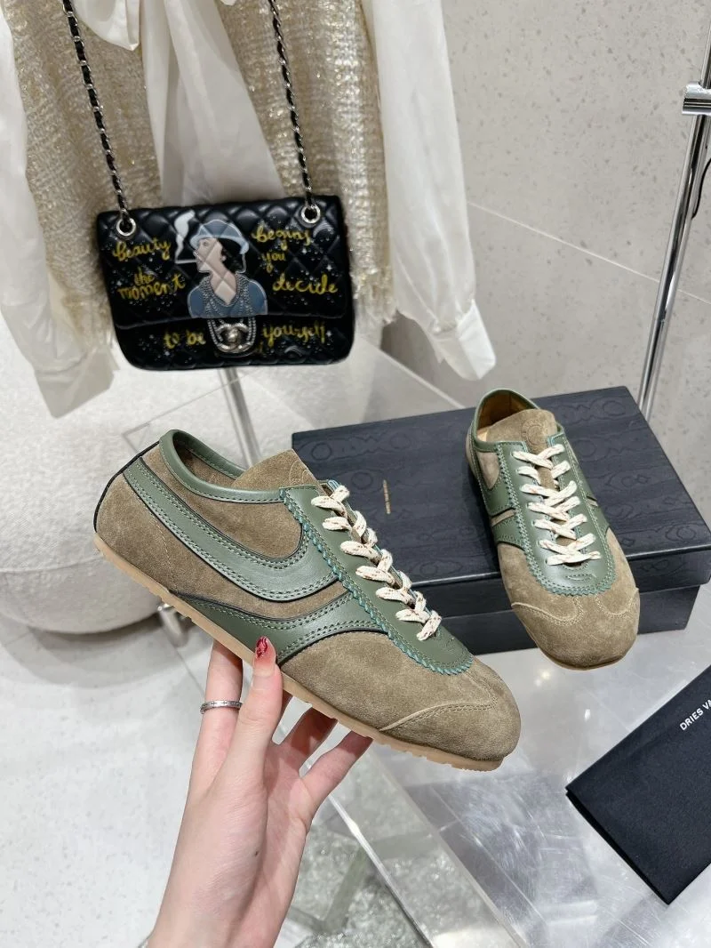Top match Dries Van Noten Shoes
