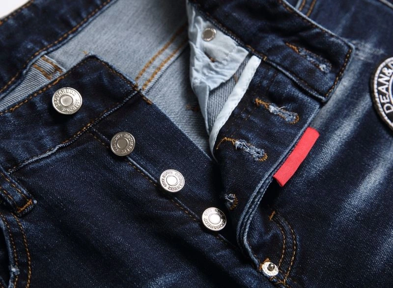 Exact replica Dsquared2 Jeans
