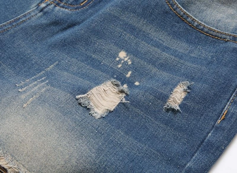 Value-priced Dsquared2 Short Pants