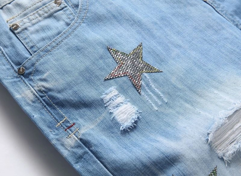 Accurate model Dsquared2 Short Pants