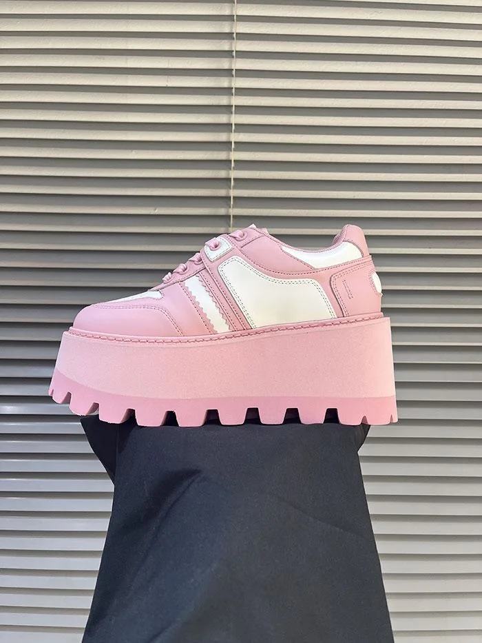Brand-authenticated Dymonlatry Shoes