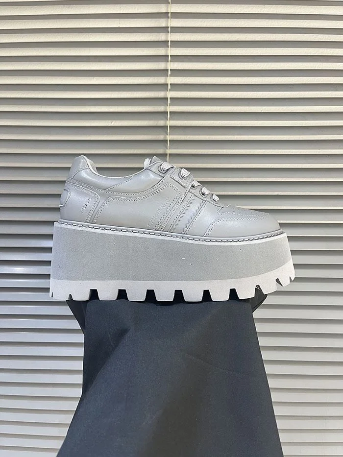 Dymonlatry Shoes