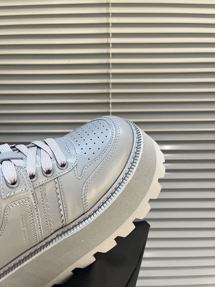 Top mirror Dymonlatry Shoes