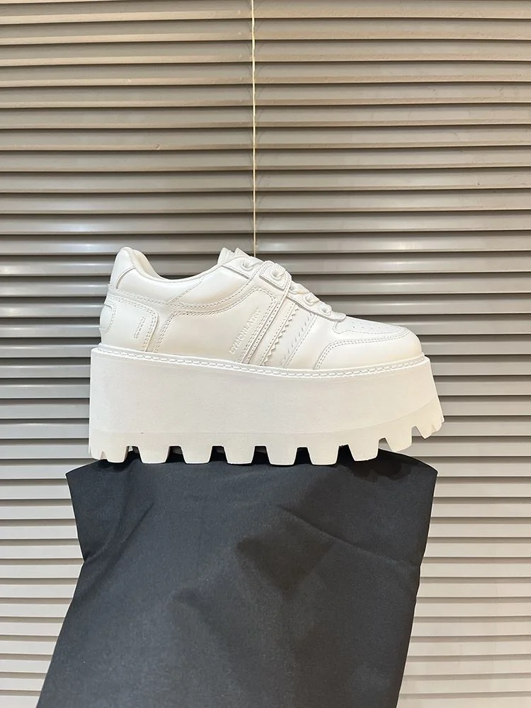Dymonlatry Shoes