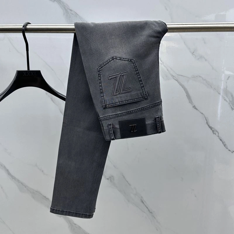 Top match Ermenegildo Zegna Jeans