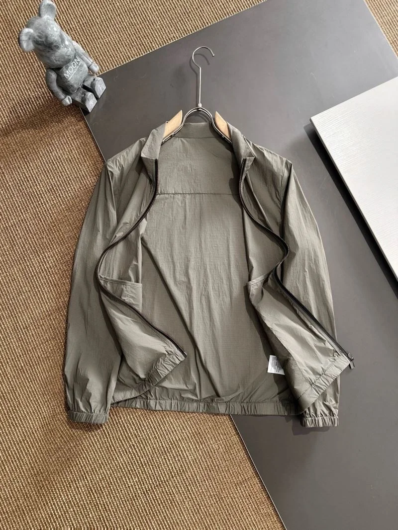 Official Ermenegildo Zegna Sunscreen Jacket