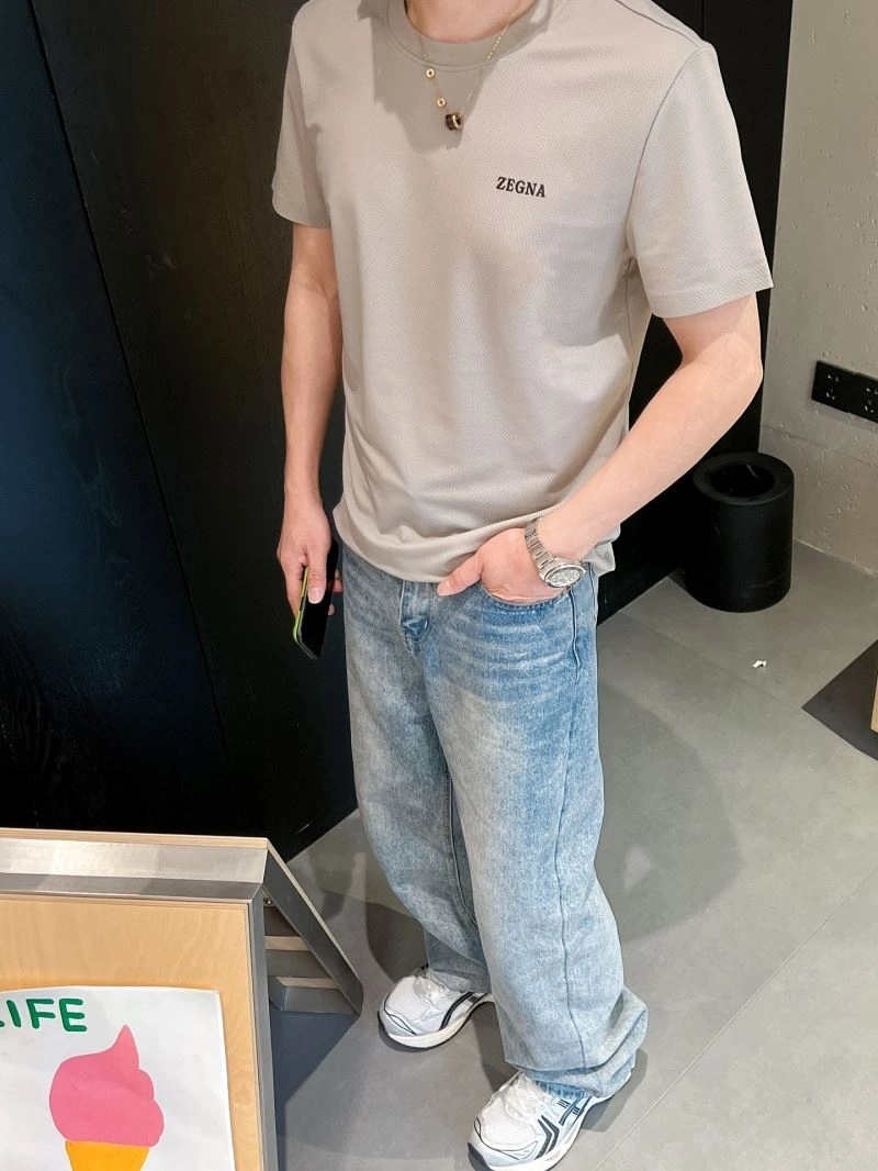 Value-priced Ermenegildo Zegna T-Shirts