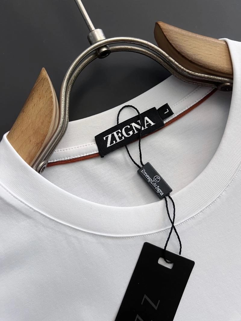 Accurate model Ermenegildo Zegna T-Shirts