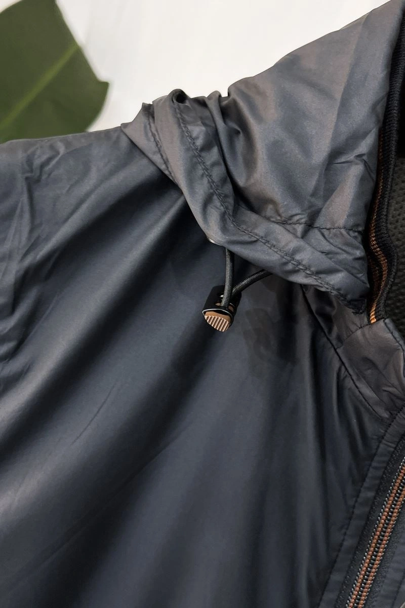 Indistinguishable Ermenegildo Zegna Vest