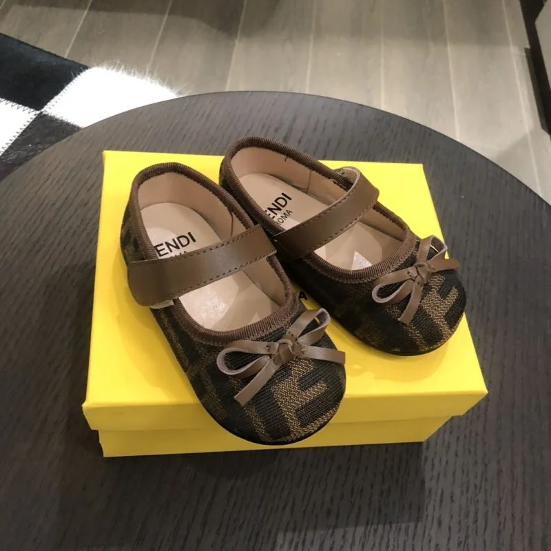 1:1 copy FENDI SHOES