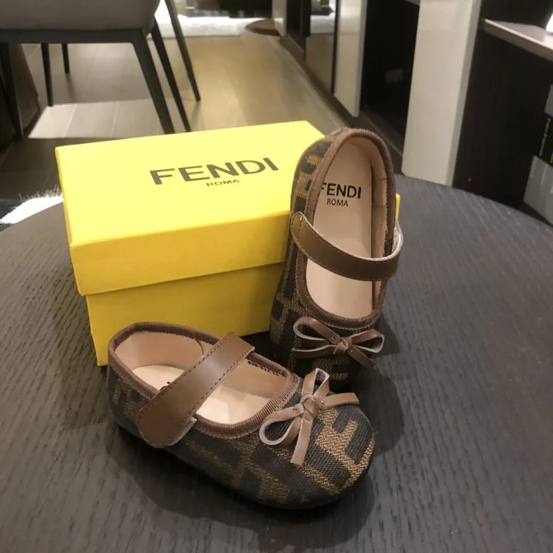 1:1 copy FENDI SHOES