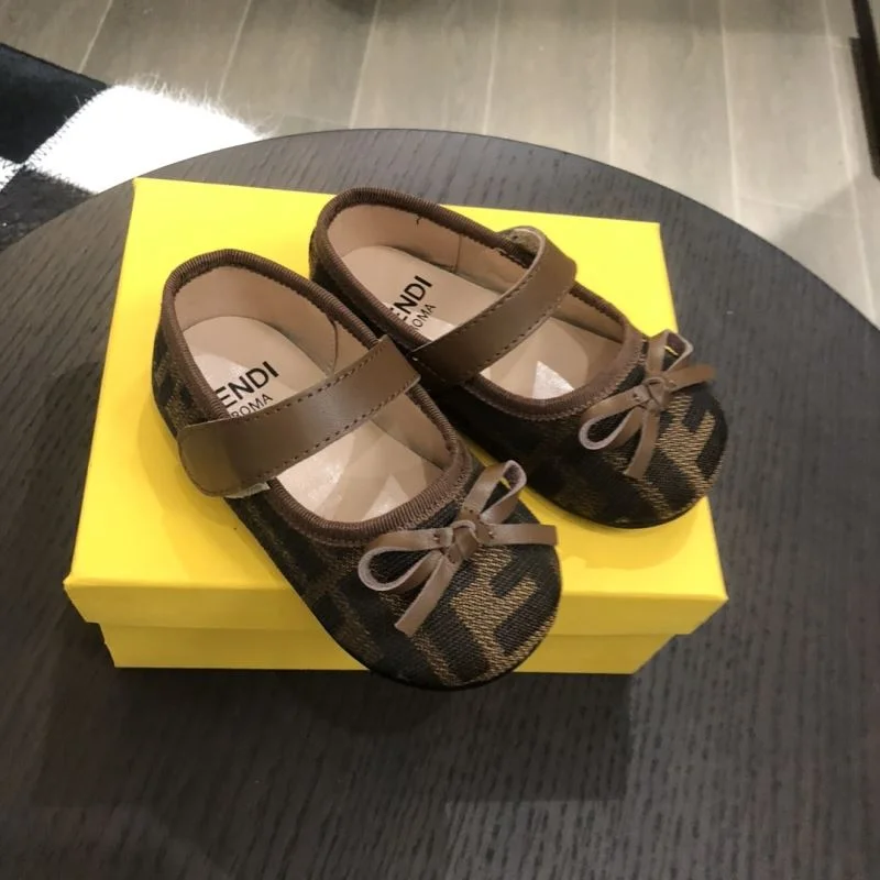 1:1 copy FENDI SHOES
