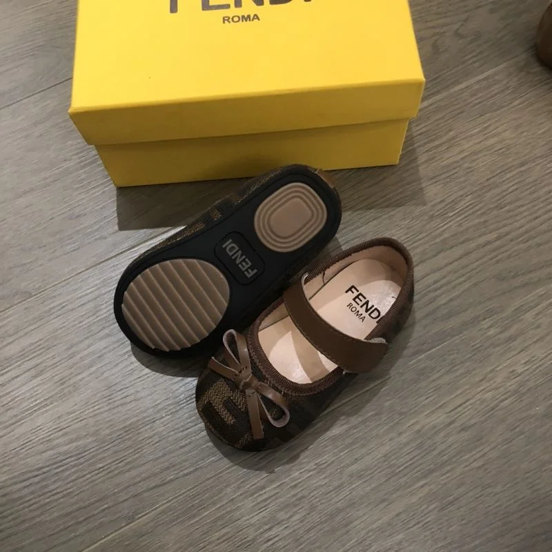 1:1 copy FENDI SHOES