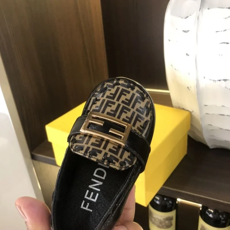 Inexpensive FENDI SHOES