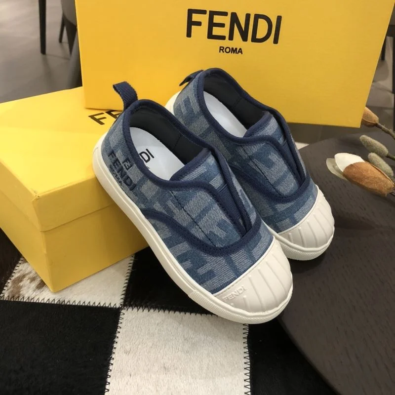 Top match FENDI SHOES